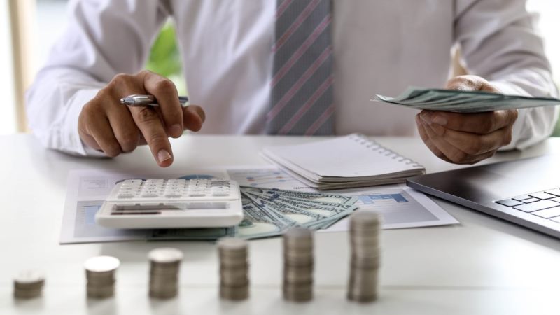 Panduan Lengkap Cara Mudah Hitung THR Karyawan Swasta - Kantamedia.com